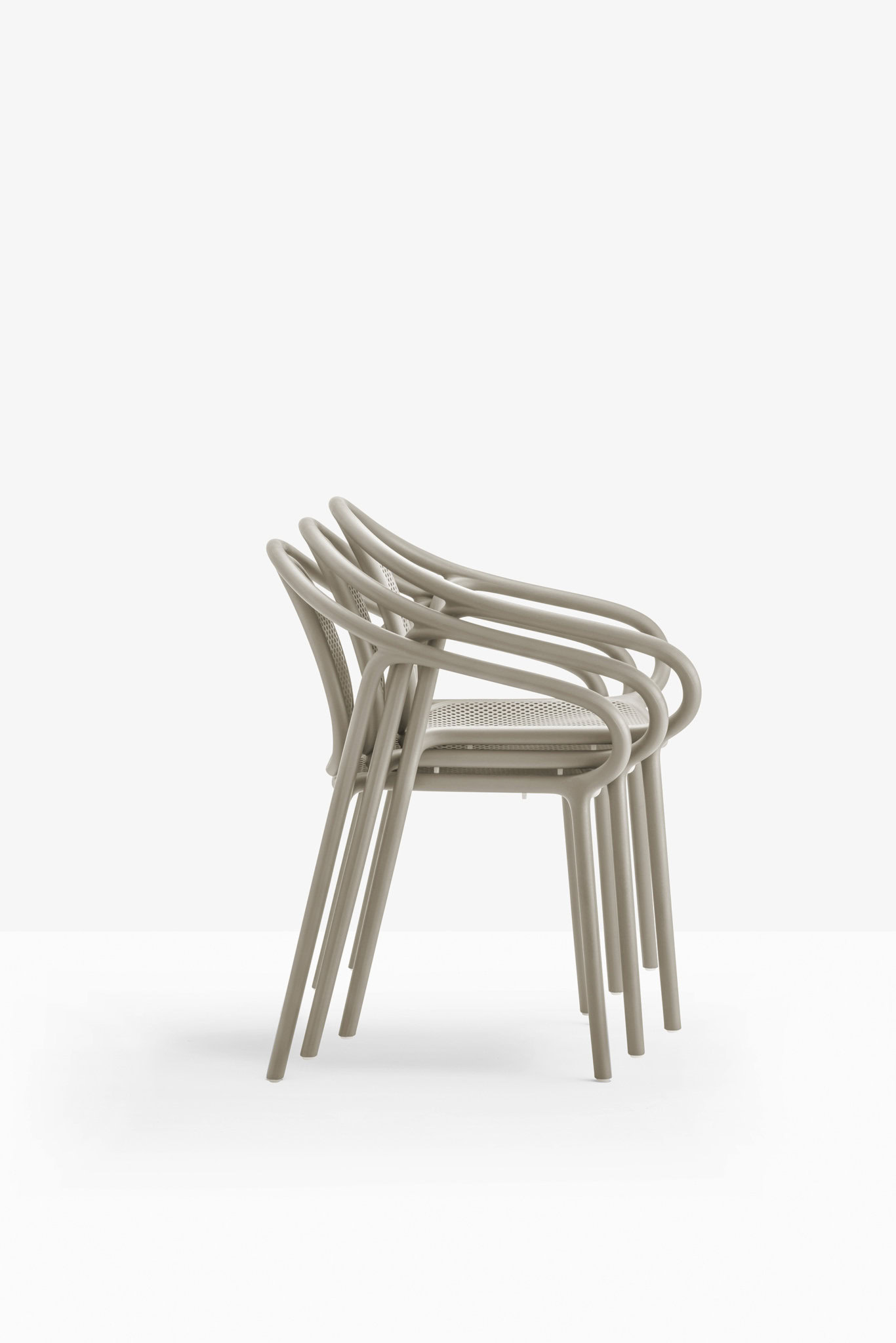 Lekkie i ekologiczne krzesło Remind 3735 do wnętrz i ogrodów | Garden ...